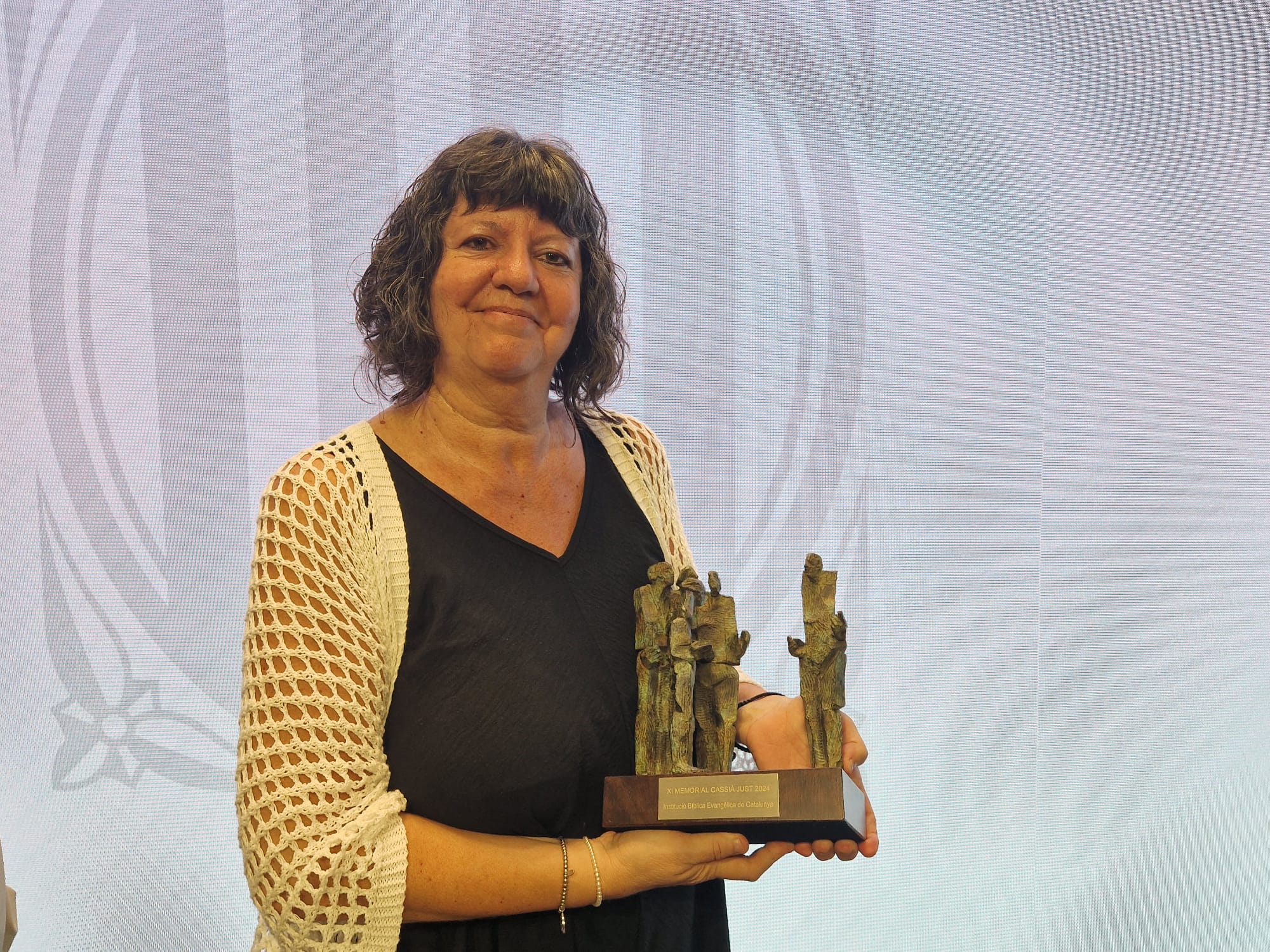 Noemí Cortès: “Oferir els textos bíblics en català ajuda a donar una ...